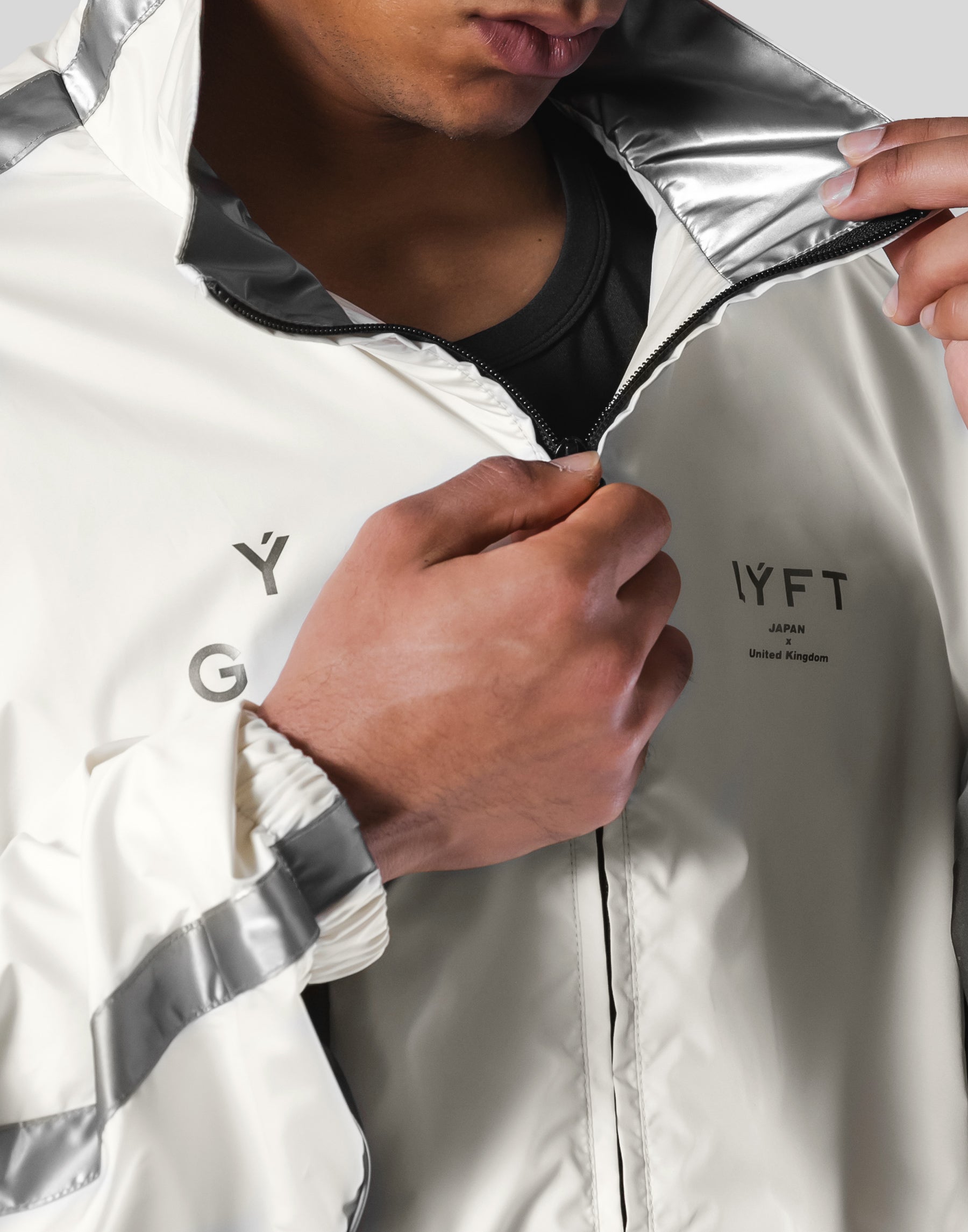 Silver Line Tech Zip Jacket - Ivory – LÝFT