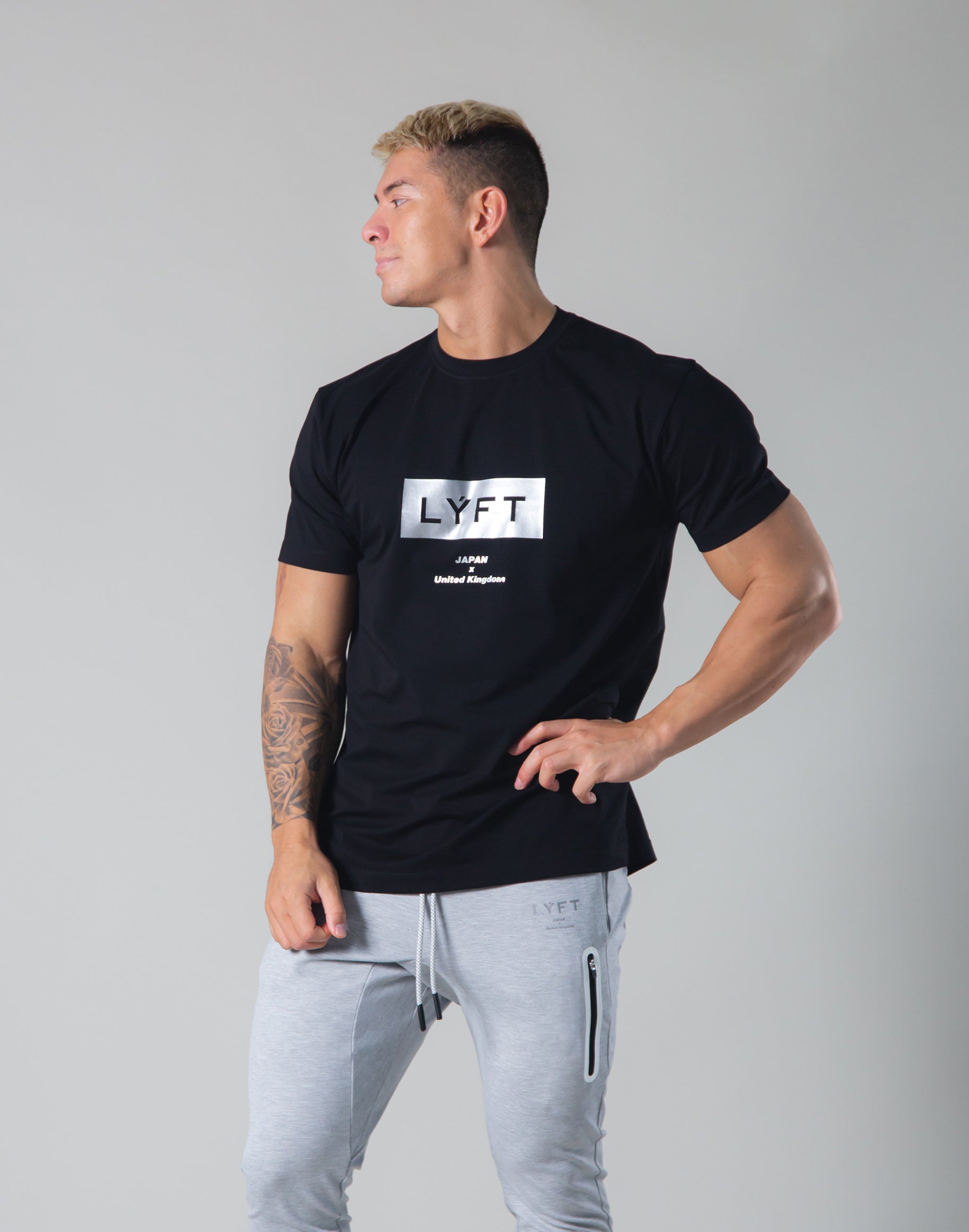 LÝFT Box Logo Standard Fit Stretch T-shirt - Black